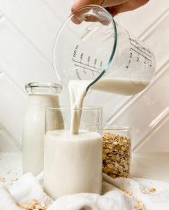 Creamy Homemade Oat Milk | MWM